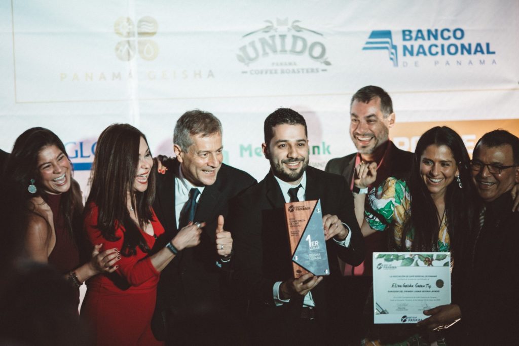 Wilford Lamastus of Elida Estate repeats Best of Panama victory - BeanScene