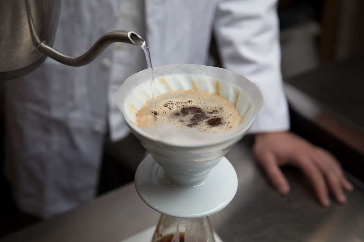 Coffee chemistry with Christopher Hendon - BeanScene