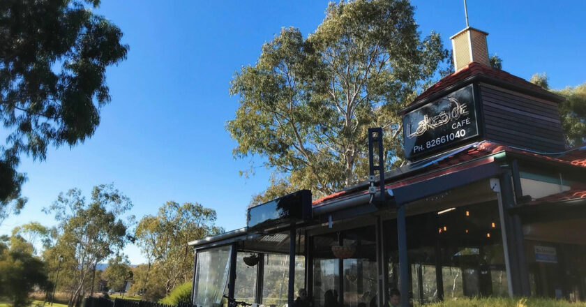 Lakeside Café - BeanScene